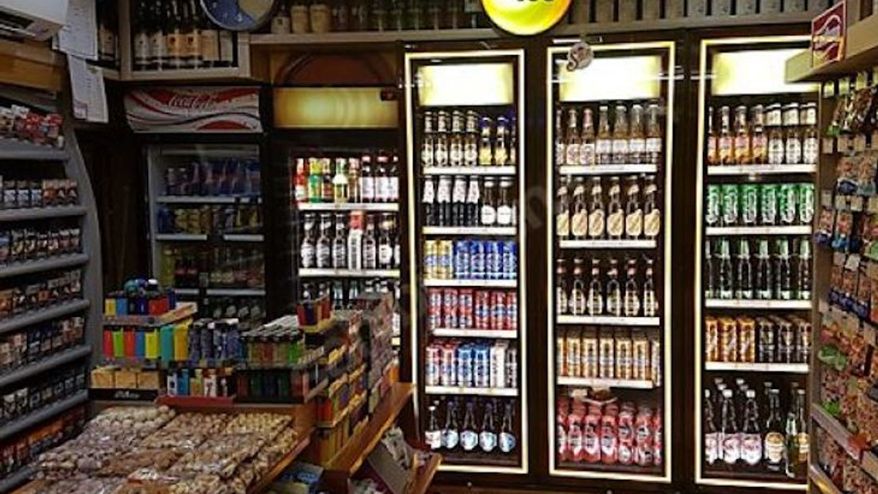 DEVA leader Babacan criticizes heavy taxes on alcoholic beverages
